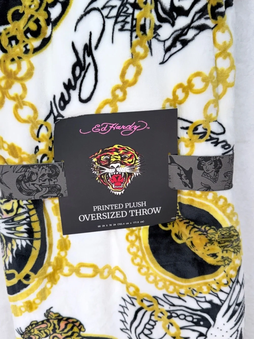 Ed Hardy | Bedding | Ed Hardy Tiger Gold Chain Print Oversized Plush ...